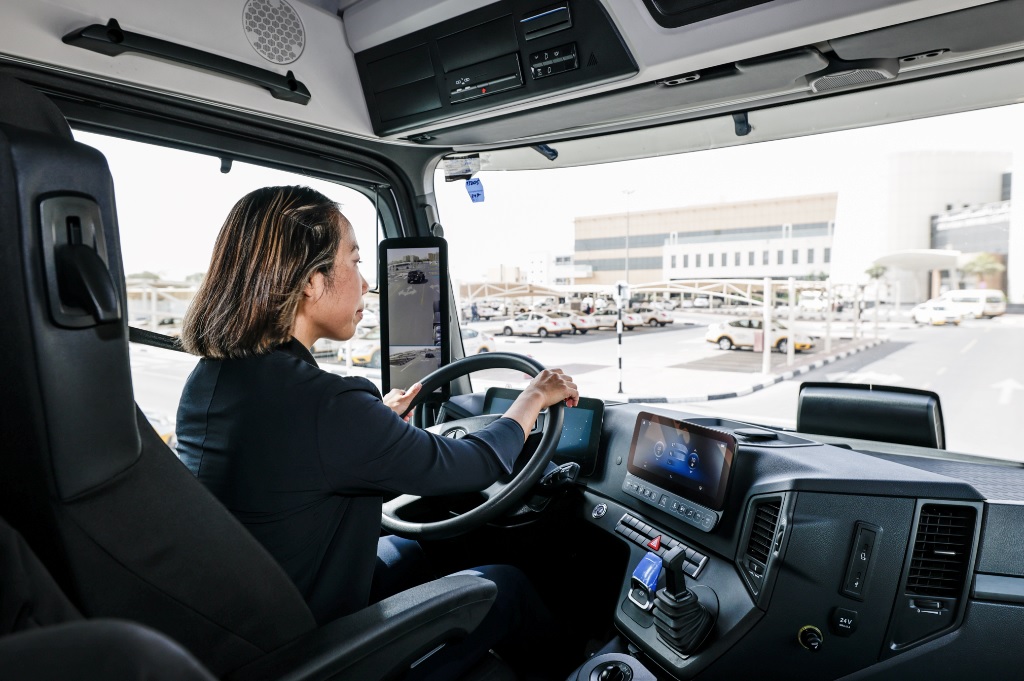 Daimler & Belhasa Bring Female Truck Driving to the UAE | Global Supply ...