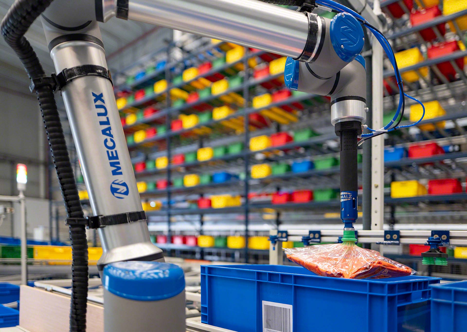 Mecalux launches an AI-driven robotics with Siemens | Global Supply Chain